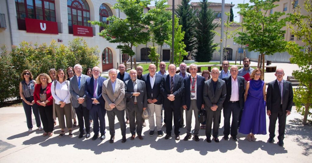 El Instituto - IRIS-CC